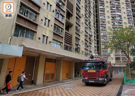 屯門山景邨單位冒煙起火 消防救熄幸無人傷｜即時新聞｜港澳｜oncc東網
