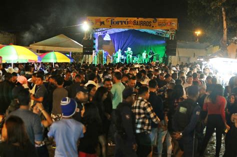 SÃO FRANCISCO MAIOR PÚBLICO DAS ÚLTIMAS EDIÇÕES DO FORRÓ DOS BAIRROS Sudoeste Hoje