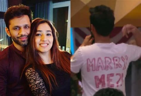 Bigg Boss 14 Contestant Rahul Vaidya Proposes To Girlfriend Disha