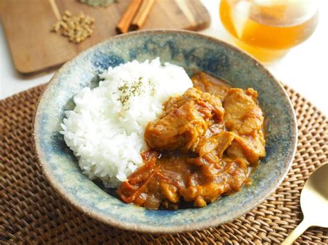 ボリューム満点のb級グルメ！金沢カレーのレシピ Macaroni