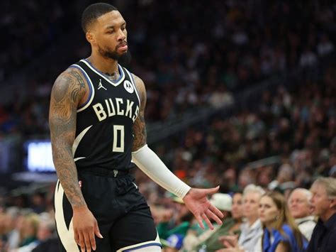 Lillard Phenomenal As Bucks Bounce Back Against Nets Philstar
