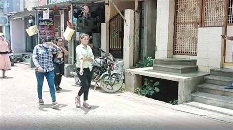 Women Hulchal పార్వతీపురంలోని ఒక లాడ్జిలో మకాం విజయనగరం జిల్లాలో