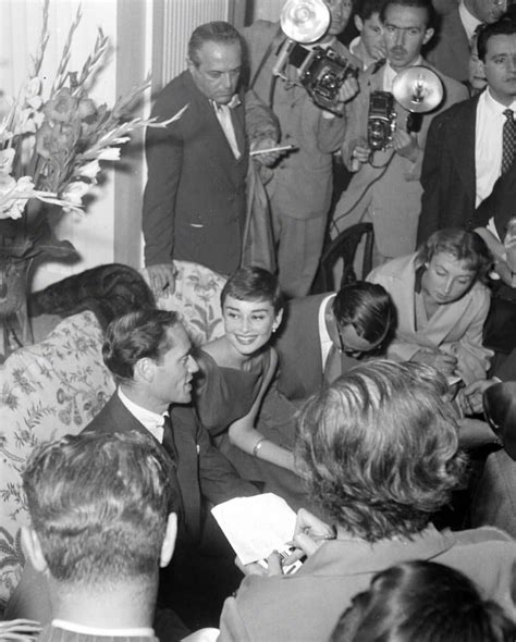 1954新婚夫妇奥黛丽赫本 梅尔费勒IN罗马