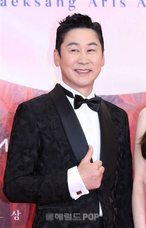 【フォト】パク・ボゴム、スジ、キム・ゴウン、ナムグン・ミンら「第60回百想芸術大賞」レッドカーペットに登場！ K Pop、韓国エンタ