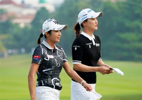 유소연‧이보미 시몬느 아시아퍼시픽컵 단체전 우승 중앙일보