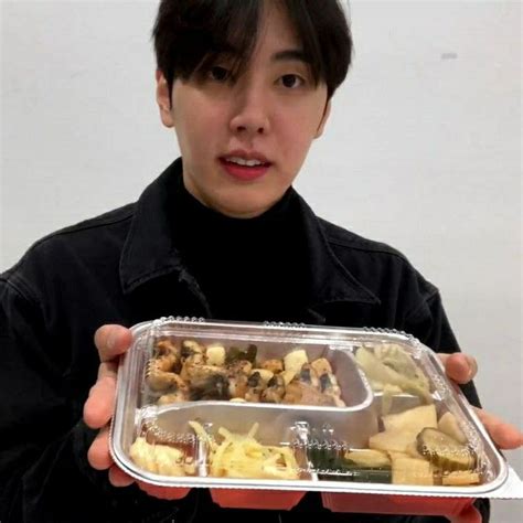 Jaeyoon 재윤 Sf9