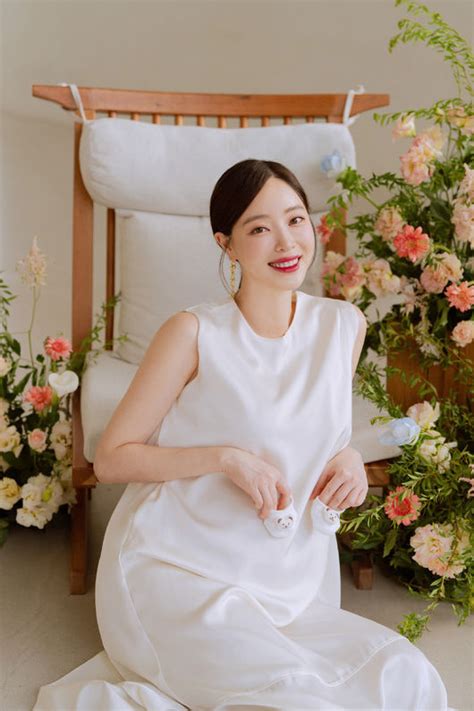 더쿠 필라테스 여신 양정원 결혼 7개월 만 득남…토끼띠맘 됐다 [단독]