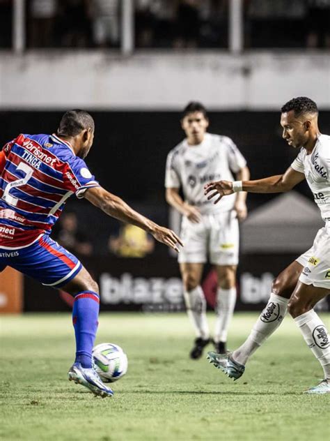 Santos Futebol Clube Primeira Batalha Santos Vence O Jogo De