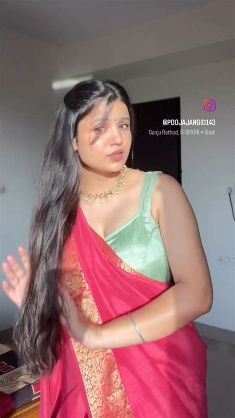 Instagram Video By Hot Saree Girls • Feb 26 2025 At 652 Pm