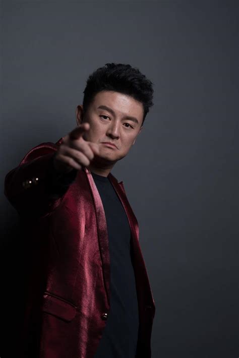 张磊演员男，青岛籍演员张磊带你开启一段黑色推理可可情感网