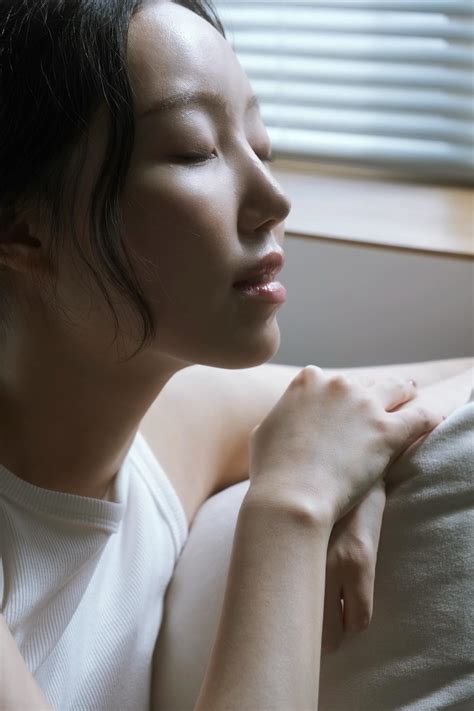 카메라의 포지션이 인물을 섬세하게 담는 영화라고 생각했어 박찬욱 감독님께서 컴퓨터 그래픽을 사용한 이유를 영화에 감정적으로