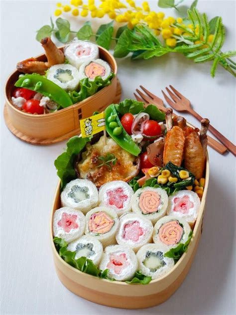 可愛いお弁当を旦那に持たせる嫌がらせ弁当「お花のくるくるサンドイッチ編」（rii） エキスパート Yahooニュース 料理