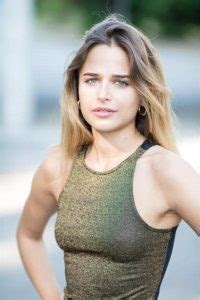 Stephanie Nur Wiki Bio Age Height Ethnicity Family Husband