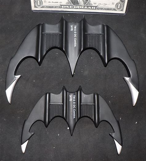 Batman Batarangs Set Officially Licensed Warner Brothers