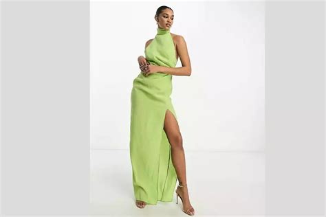 Halter Neck Dresses Elevating Style With Grace And Glamour