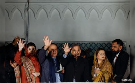Nawaz Sharif Asks Pakistan Pm Shehbaz Sharif Not To Take Aggressive
