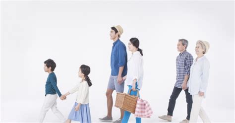 돈 아깝다 아직 멀었냐 금지···부모님 여행 십계명 화제
