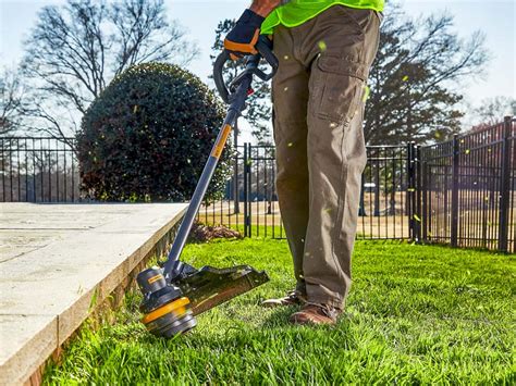 CAT Tools 60V 15-Inch String Trimmer DG610 - Pro Tool Reviews