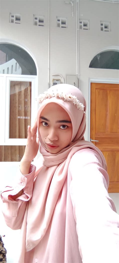 Profil Sifa Himayah Sarjanaulamaperempuanid