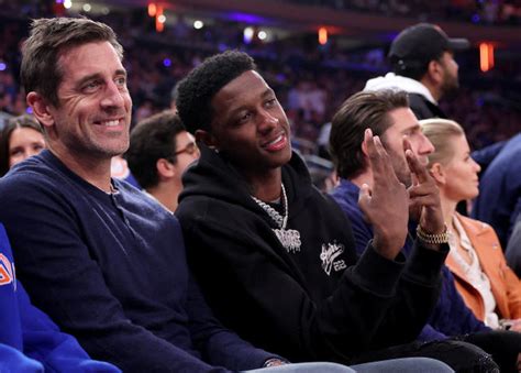 Aaron Rodgers Couldnt Believe New Jets Teammate Sauce Gardner Didnt