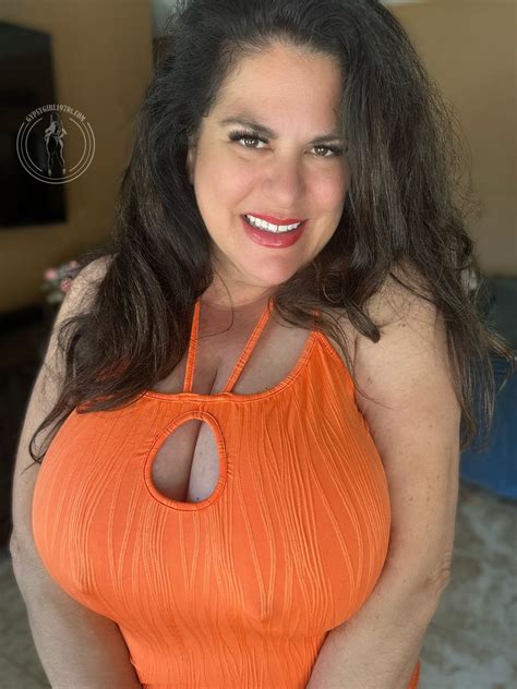 ðŸ—gypsy GirlðŸ— Xxx Vip Page Gypsygirl70s Onlyfans Leaked Content