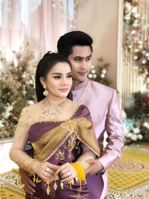 ញាក់សាច់ ខ្សែកពេជ្រ សួស វីហ្សា ក្នុងពិធីមង្គលការមានតម្លៃថ្លៃកប់ពពក Tnaot