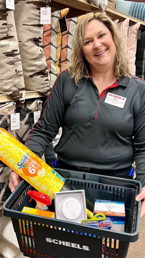 🏡 Shopping With Mona 🏡 Moving Scheels Home And Hardware