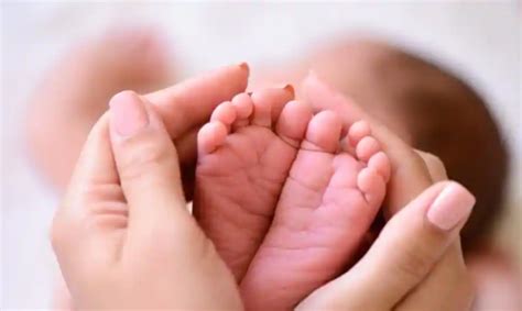 Sex Ratio Improved To 1 020 Females Per 1 000 Males Eco Survey