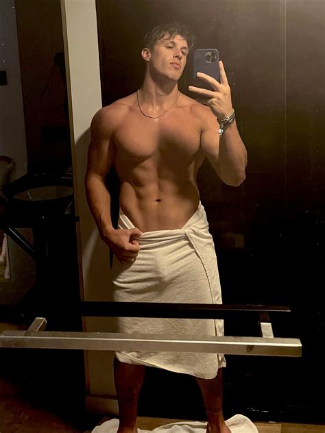 Zac On Twitter Whos Ready For The Sauna Https T Co BUfSZpgNhL Https T Co OCIawUIK9D