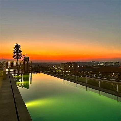 Explore Ellipse The Nguni Apartment Lekkeslaap