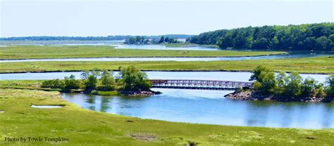 Barrington Lions Club Blakely Hendricks Receives Her 200 Prize From