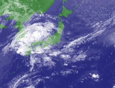 警戒台風20号が発生沖縄南部に接近 明日は東日本で大雨の恐れも被災地は注意 情報速報ドットコム
