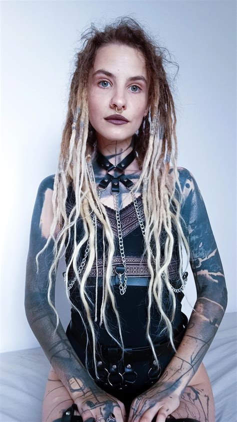 Lara Croft Meets Gone In 60 Seconds 😇 Scrolller