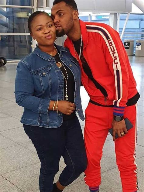 Photos Of Rev Obofour And Family Chilling In USA Pops Up Online GhPage