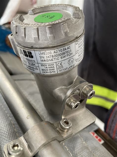 Abb K Tek Km26s Series Stainless Magnetic Liquid Level Gauge 150psig 392°f Moses B Glick