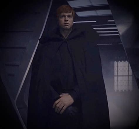 Cal Kestis Arrives Scrolller