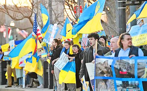 အမေရိကန်သို့ဝင်ရောက်လာသည့် ယူကရိန်းနိုင်ငံသား၂၄၀၀၀၀ ခန့်၏ ယာယီနေထိုင်ခွင့်များကို ရုပ်သိမ်းရန