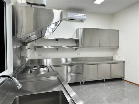 รับทำครัวสแตนเลส เครื่องครัวสแตนเลส งานสแตนเลสทุกชนิด โทร 063 9894514 รับทำครัวสแตนเลส