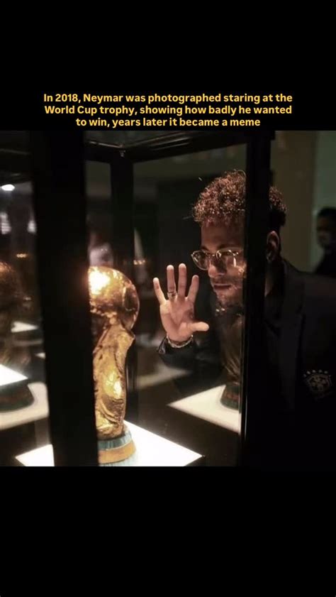 Neymar Looking At The Trophy