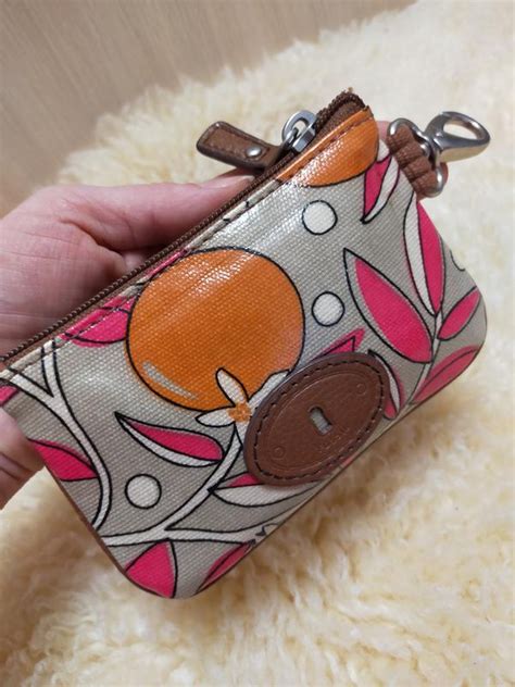 Ключница Fossil — ціна 200 грн у каталозі Гаманці Купити аксесуари за доступною ціною на Шафі