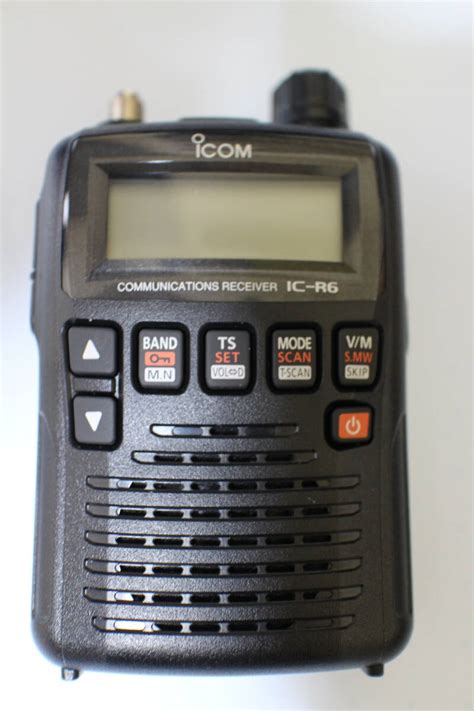 【未使用に近い】icom アイコム Ic R6 エアーバンドsp マルチバンドレシーバー ハンディ広帯域受信機 保証期間残あり 基地祭・航空祭