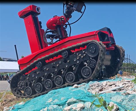 Explosion Proof Firefighting Robot With Multi Hazard Sensors From China