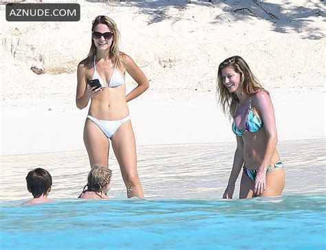 Gisele Bundchen In A Bikini On A Beach In The Bahamas AZNude