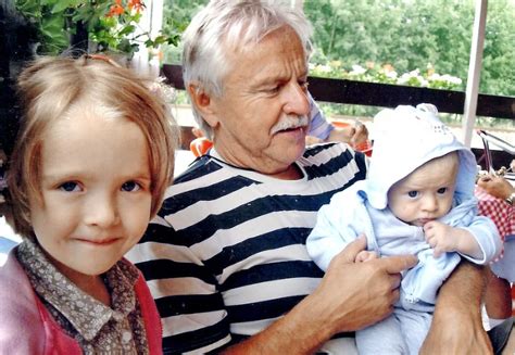 Vnučka Janka Lehotského Prehovorila O Súkromí Aký Je Herec Dedo