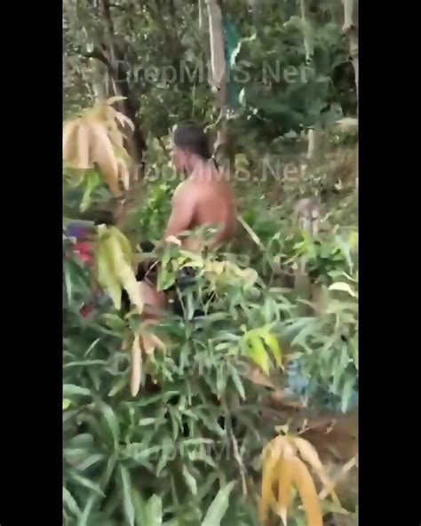 Malayalam Mature Bhabhi Open Garden Eporner