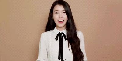 Iu GIF Find Share On GIPHY