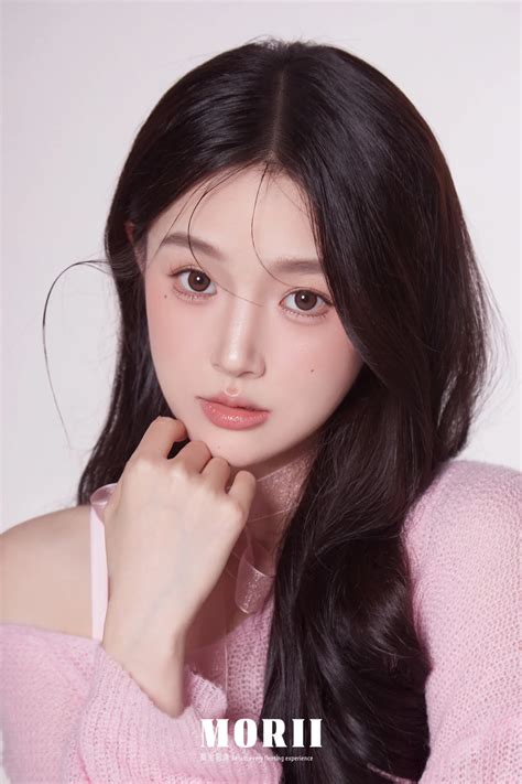 粉嫩纯欲的少女 夏天的第一次心动
