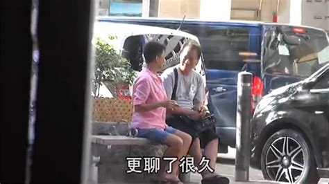 65歲李修賢現身警局拍公益片段，頭髮稀疏仍一身正氣！ 每日頭條