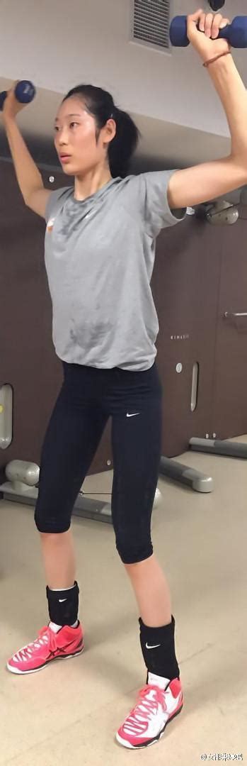 朱婷率替補狂轟冠軍主力，完美首訓征服教練和隊友 每日頭條