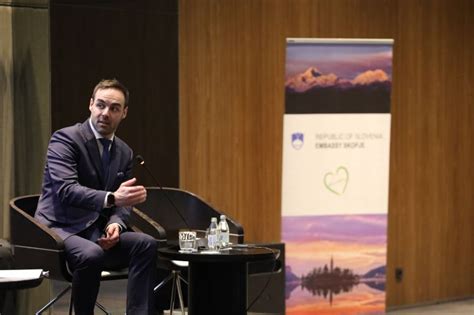 Со задоволство го поддржавме македонско словенечкиот бизнис форум The Water Is Rising Managing